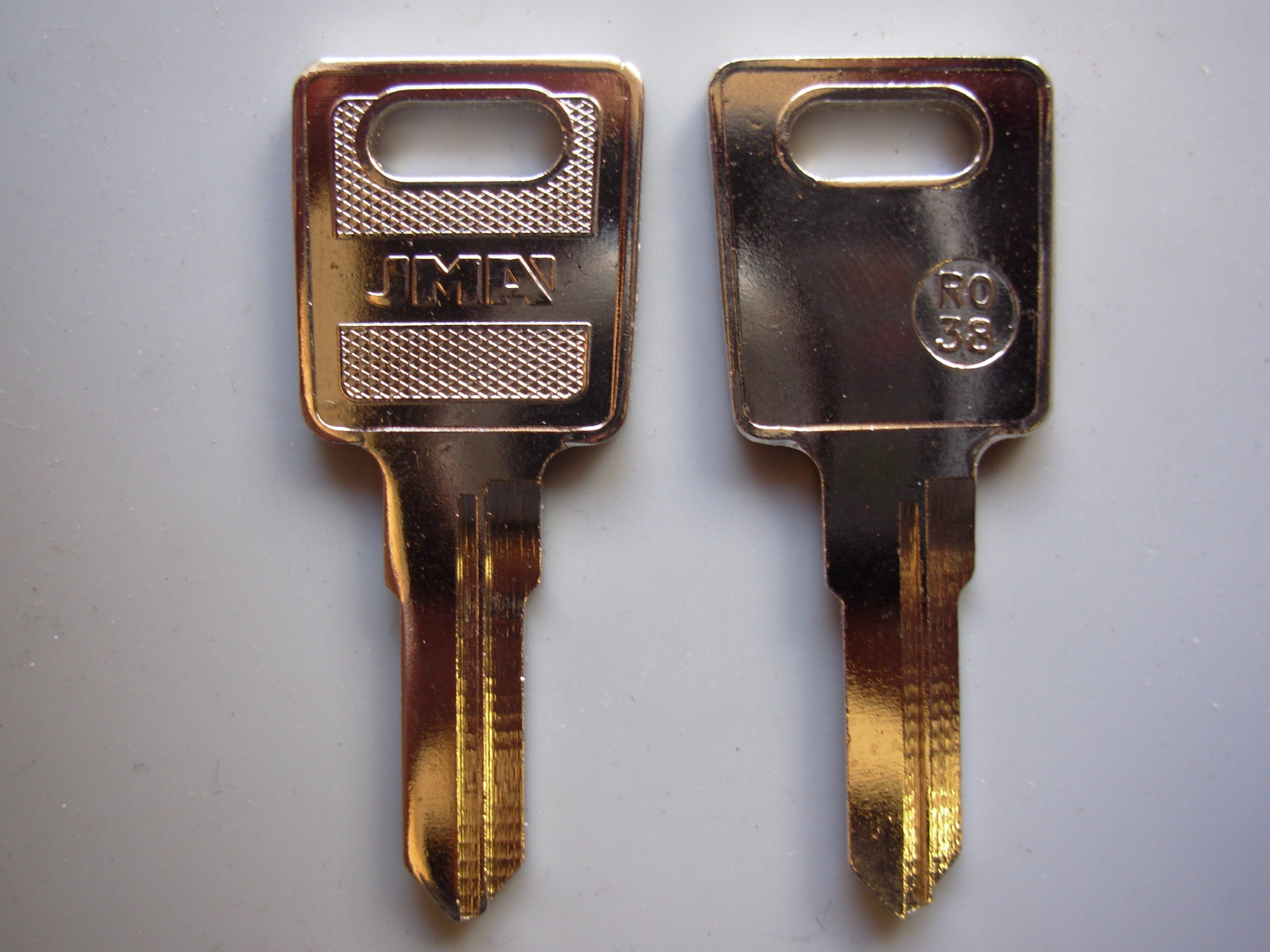 filing cabinet, locker, desk & Tambour TK4000 - TK5000 Series Keys