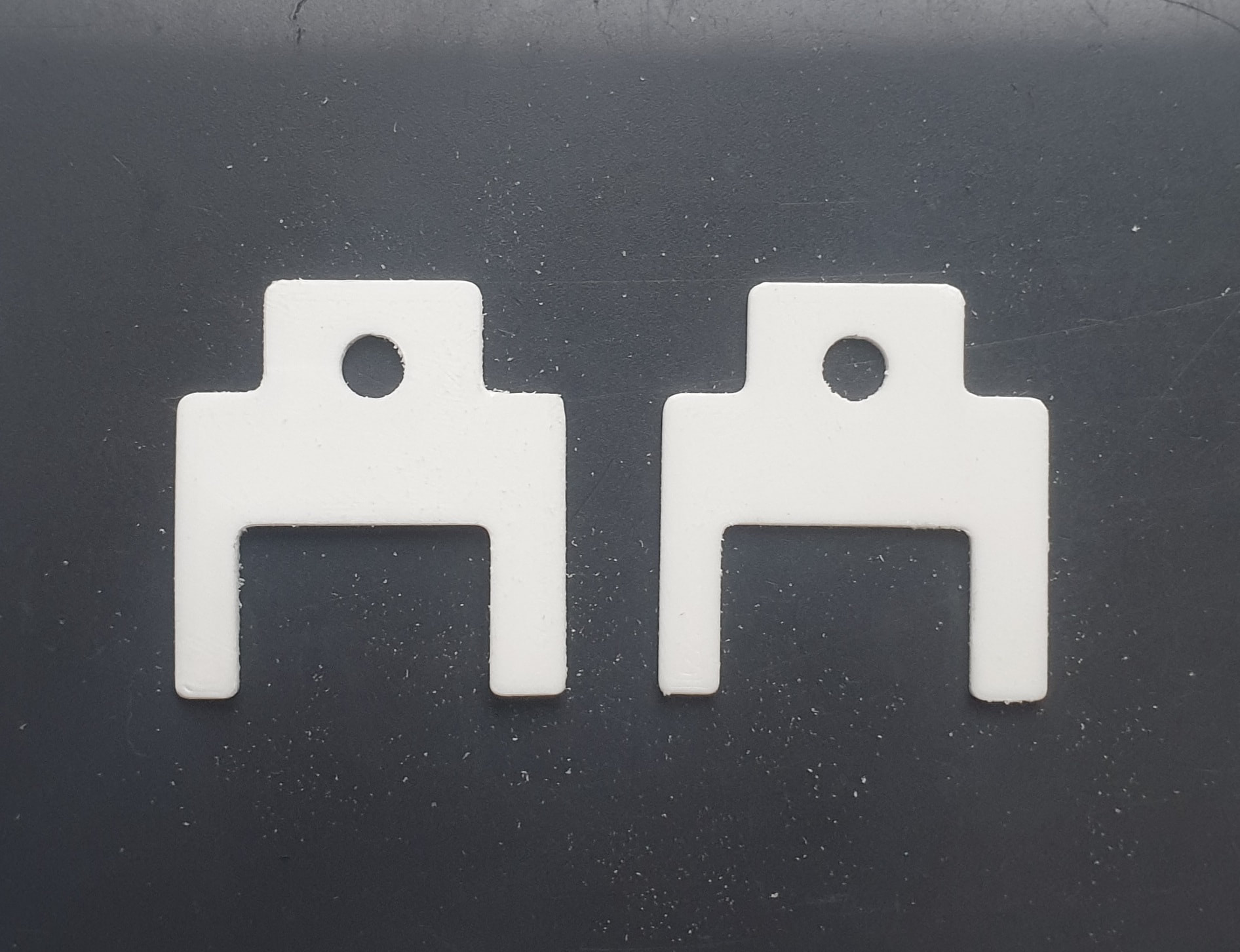 Kimberley Clark towel and soap dispenser key - K2C601